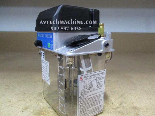 CESH-012C12 Chen Ying Lubrication Pump 2L Tank 1P 220V